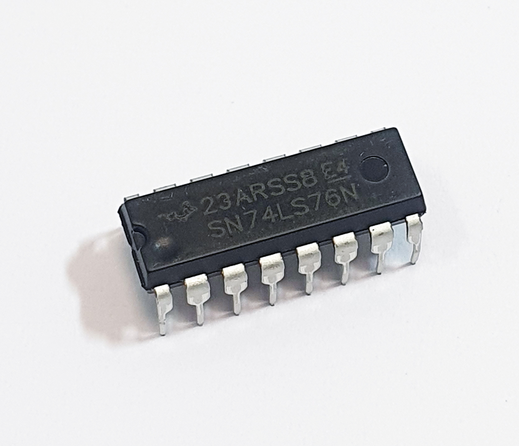 74LS Low Power SCHOTTKY TTL DIL Integrated Circuits | Cricklewood ...