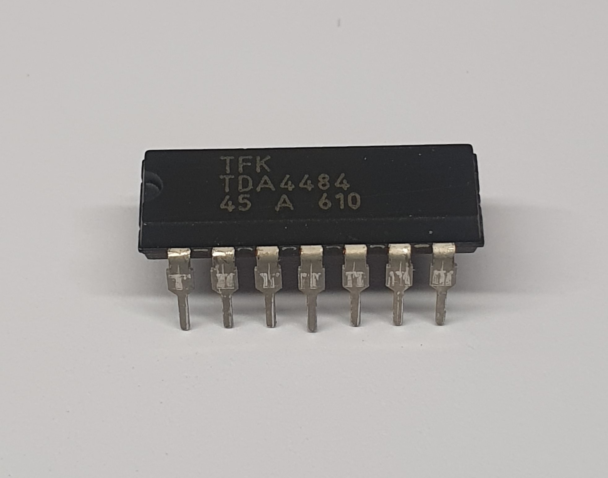 Integrated Circuits Base Numbers Beginning With TDA, TDB, TDE | Cricklewood Electronics